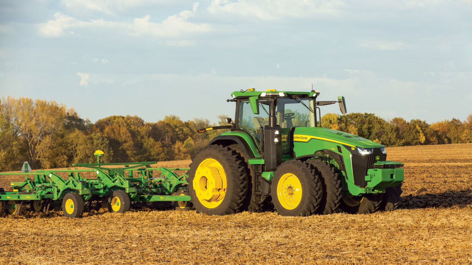 How Much Does A John Deere Autonomous Tractor Cost? Is It Worth The ...